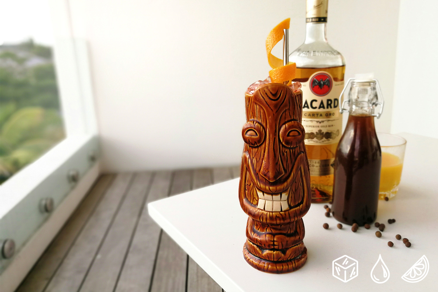 Nui Nui – Clink Clink Drink